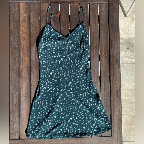 PacSun | Dresses | Pacsun Mini Green Floral Dress | Poshmark
